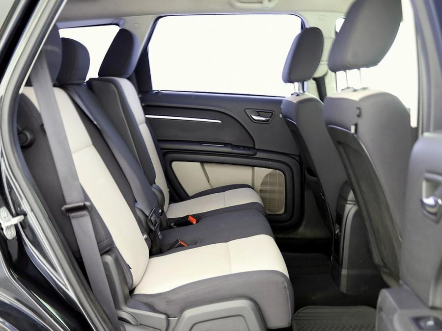Черный Додж Джорни 2008 в Таллин, объемом двигателя 2.00 л и пробегом 289 тыс. км за 1999 €, фото 16 на AUTOMOTO.COM.LV