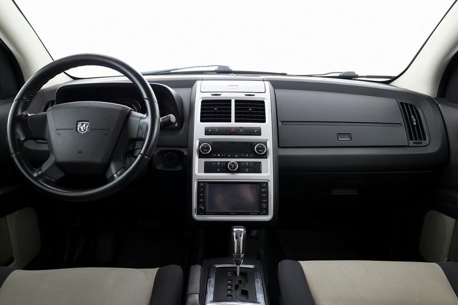 Black Dodge Journey 2008 in Tallinn, with an engine capacity of 2.00 L and mileage of 289 thousand km for 1999 €, photo 14 on AUTOMOTO.COM.LV