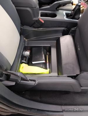 Melns Dodge Journey 2009 Tallina, ar dzinēja tilpumu 2.00 L un nobraukumu 421 tūkst. km par 1399 €, foto 12 vietnē AUTOMOTO.COM.LV