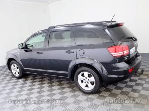 Melns Dodge Journey 2010 Tallina, ar dzinēja tilpumu 2.00 L un nobraukumu 179 tūkst. km par 3199 €, foto 5 vietnē AUTOMOTO.COM.LV