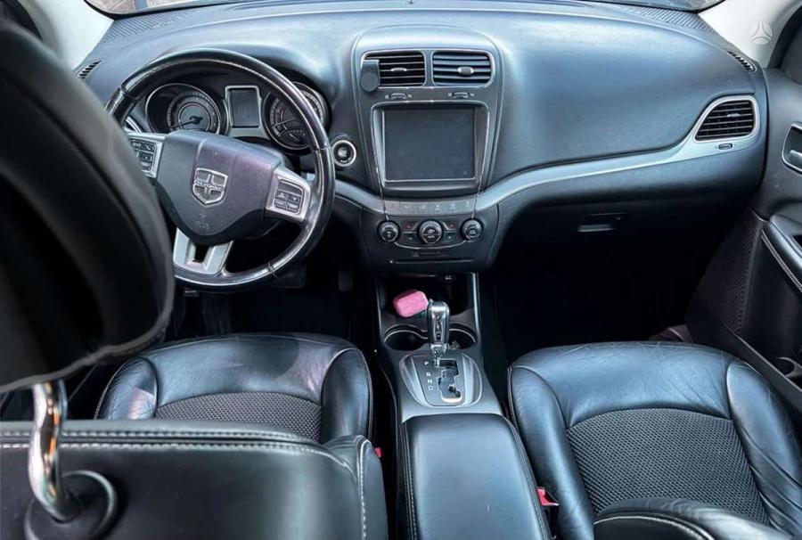 Melns Dodge Journey 2016 Kauņa, ar dzinēja tilpumu 2.40 L un nobraukumu 171 tūkst. km par 6990 €, foto 8 vietnē AUTOMOTO.COM.LV