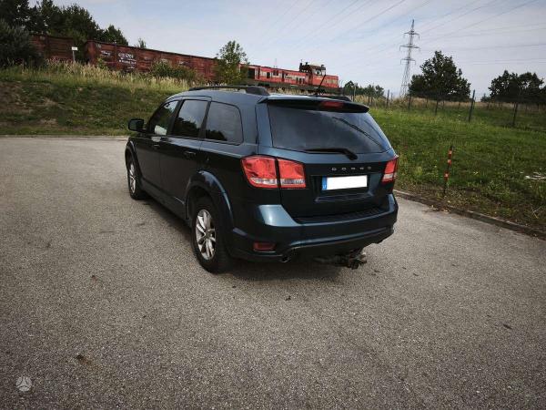 Dodge Journey 2014 Kauņa vietnē Zils Dodge Journey 2014 Kauņa, ar dzinēja tilpumu 3.60 L un nobraukumu 232 tūkst. km par 7500 €, foto 7 vietnē AUTOMOTO.COM.LV