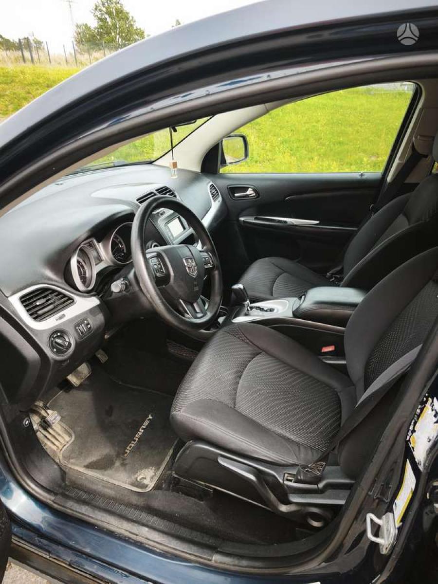 Zils Dodge Journey 2014 Kauņa, ar dzinēja tilpumu 3.60 L un nobraukumu 232 tūkst. km par 7500 €, foto 11 vietnē AUTOMOTO.COM.LV