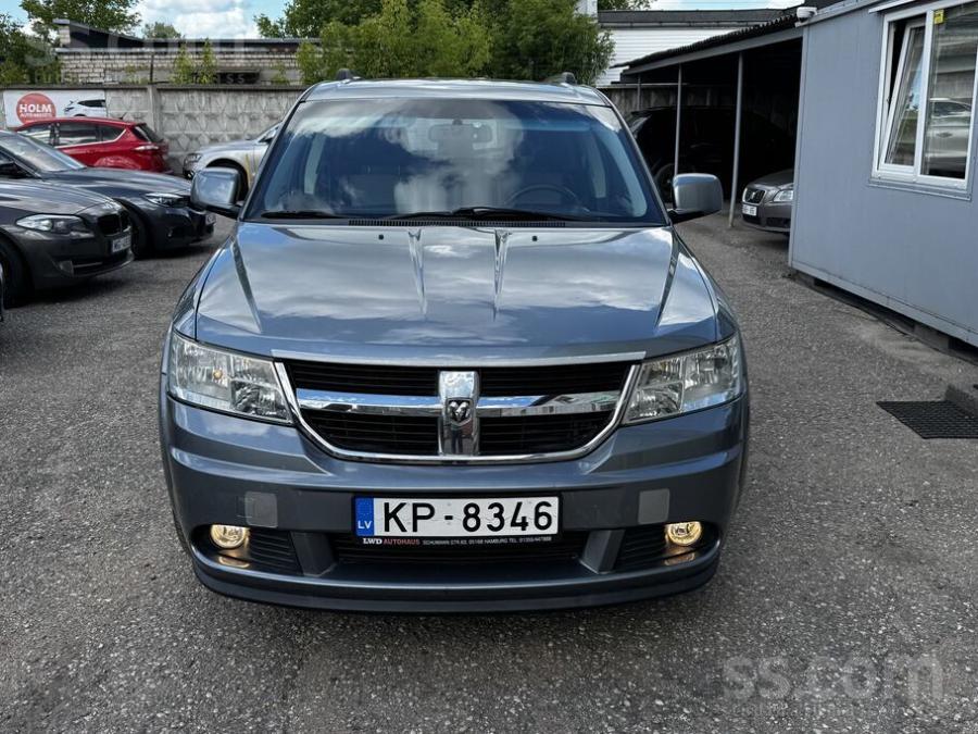 Zils Dodge Journey 2009 Daugavpils, ar dzinēja tilpumu 2.00 L un nobraukumu 0 tūkst. km par 3500 €, foto 3 vietnē AUTOMOTO.COM.LV