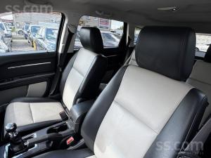 Zils Dodge Journey 2009 Daugavpils, ar dzinēja tilpumu 2.00 L un nobraukumu 0 tūkst. km par 3500 €, foto 22 vietnē AUTOMOTO.COM.LV
