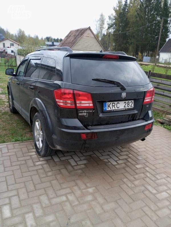 Dodge Journey 2008 Viļņa, ar dzinēja tilpumu 2.00 L un nobraukumu 331 tūkst. km par 1100 €, foto 3 vietnē AUTOMOTO.COM.LV