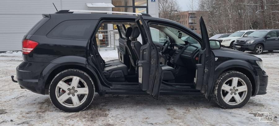 Dodge Journey 2010 in Vilnius, with an engine capacity of 2.00 L and mileage of 263 thousand km for 3650 €, photo 19 on AUTOMOTO.COM.LV