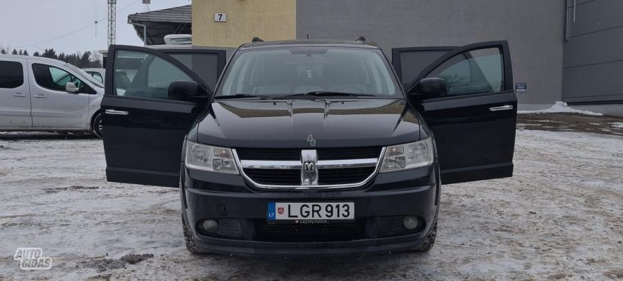 Dodge Journey 2010 in Vilnius, with an engine capacity of 2.00 L and mileage of 263 thousand km for 3650 €, photo 21 on AUTOMOTO.COM.LV