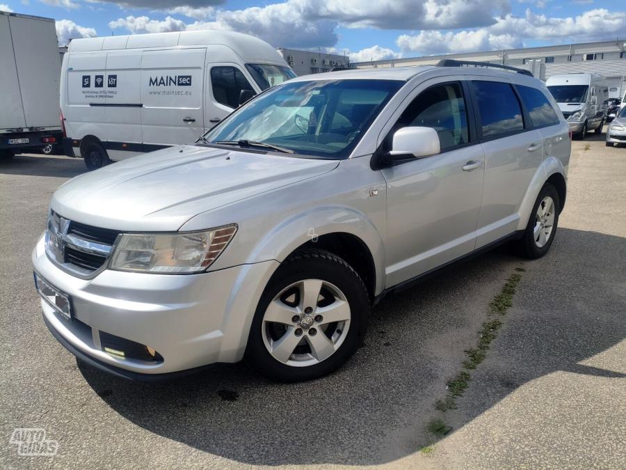 Dodge Journey 2010 in Vilnius, with an engine capacity of 3.50 L and mileage of 109 thousand km for 2500 €, photo 3 on AUTOMOTO.COM.LV