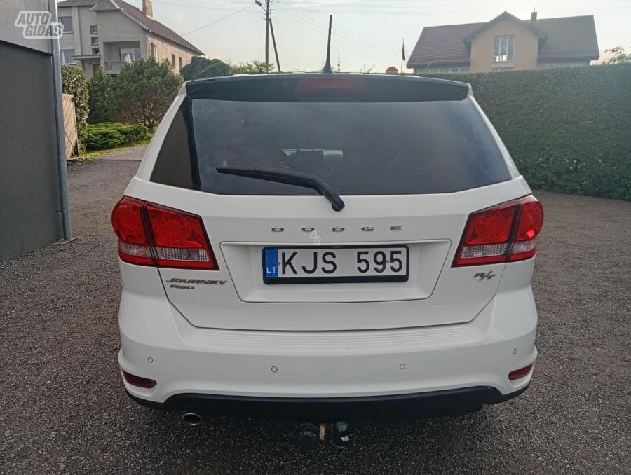Dodge Journey 2014 in Telschi, with an engine capacity of 3.60 L and mileage of 220 thousand km for 6700 €, photo 7 on AUTOMOTO.COM.LV