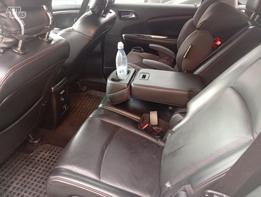 Dodge Journey 2014 in Telschi, with an engine capacity of 3.60 L and mileage of 220 thousand km for 6700 €, photo 11 on AUTOMOTO.COM.LV