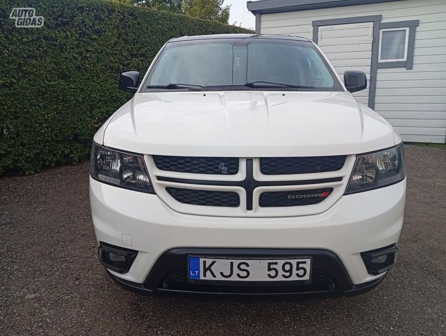Dodge Journey 2014 in Telschi, with an engine capacity of 3.60 L and mileage of 220 thousand km for 6700 €, photo 17 on AUTOMOTO.COM.LV