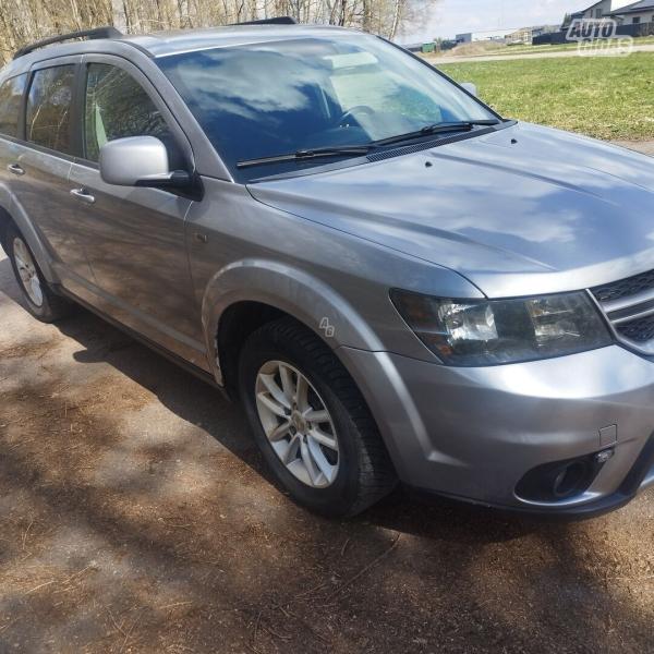 Dodge Journey 2016 in Panevezys, with an engine capacity of 3.60 L and mileage of 176 thousand km for 6600 €, photo 3 on AUTOMOTO.COM.LV