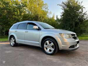 Grey Dodge Journey 2008 in Kaunas, with an engine capacity of 1.97 L and mileage of 279 thousand km for 1950 €, photo 9 on AUTOMOTO.COM.LV