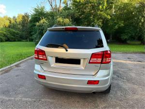 Grey Dodge Journey 2008 in Kaunas, with an engine capacity of 1.97 L and mileage of 279 thousand km for 1950 €, photo 10 on AUTOMOTO.COM.LV