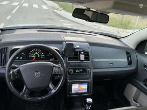 Grey Dodge Journey 2008 in Kaunas, with an engine capacity of 1.97 L and mileage of 279 thousand km for 1950 €, photo 12 on AUTOMOTO.COM.LV
