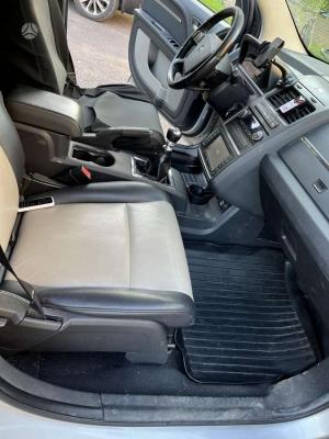 Grey Dodge Journey 2008 in Kaunas, with an engine capacity of 1.97 L and mileage of 279 thousand km for 1950 €, photo 29 on AUTOMOTO.COM.LV