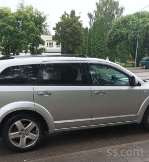 Pelēks Dodge Journey 2009 Ogre, ar dzinēja tilpumu 2.00 L un nobraukumu 202 tūkst. km par 3700 €, foto 3 vietnē AUTOMOTO.COM.LV