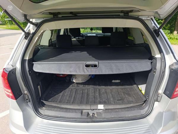 Pelēks Dodge Journey 2009 Kretinga, ar dzinēja tilpumu 1.97 L un nobraukumu 257 tūkst. km par 3599 €, foto 8 vietnē AUTOMOTO.COM.LV