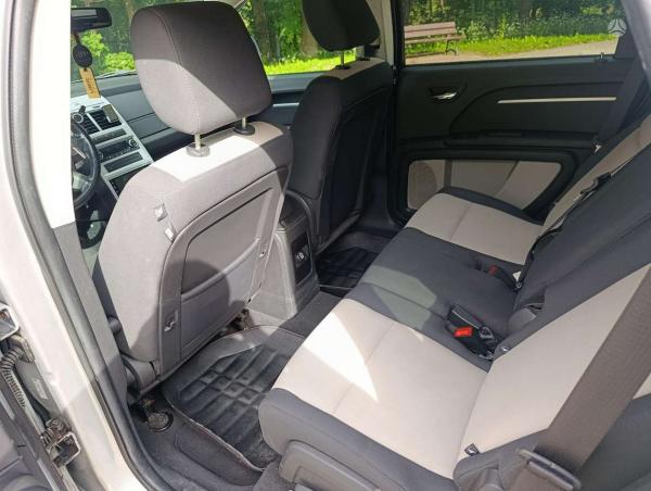 Pelēks Dodge Journey 2009 Kretinga, ar dzinēja tilpumu 1.97 L un nobraukumu 257 tūkst. km par 3599 €, foto 10 vietnē AUTOMOTO.COM.LV