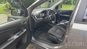 Pelēks Dodge Journey 2012 Rīga, ar dzinēja tilpumu 2.40 L un nobraukumu 237 tūkst. km par 4500 €, foto 13 vietnē AUTOMOTO.COM.LV