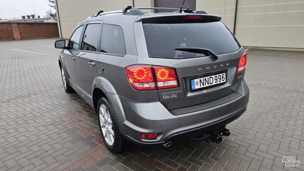 Grey Dodge Journey 2013 in Vilnius, with an engine capacity of 3.60 L and mileage of 237 thousand km for 7900 €, photo 3 on AUTOMOTO.COM.LV