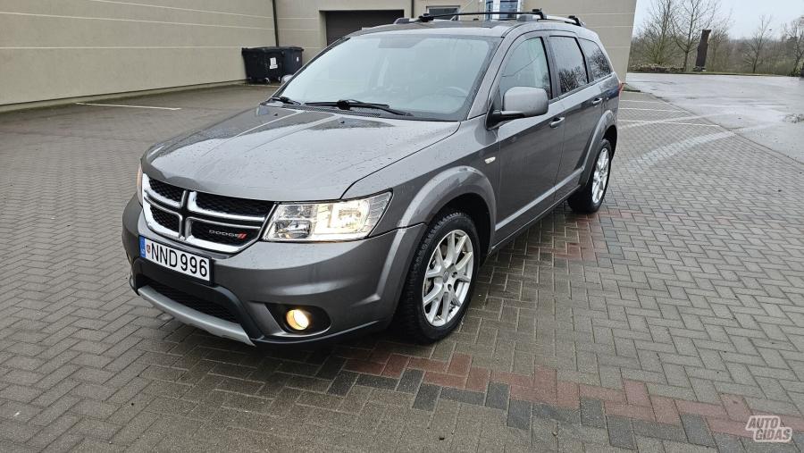 Grey Dodge Journey 2013 in Vilnius, with an engine capacity of 3.60 L and mileage of 237 thousand km for 7900 €, photo 6 on AUTOMOTO.COM.LV