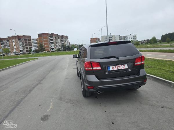 Grey Dodge Journey 2016 in Klaipeda, with an engine capacity of 3.60 L and mileage of 252 thousand km for 10400 €, photo 8 on AUTOMOTO.COM.LV
