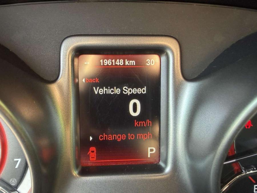 Pelēks Dodge Journey 2016 Trakai, ar dzinēja tilpumu 3.60 L un nobraukumu 196 tūkst. km par 6500 €, foto 20 vietnē AUTOMOTO.COM.LV