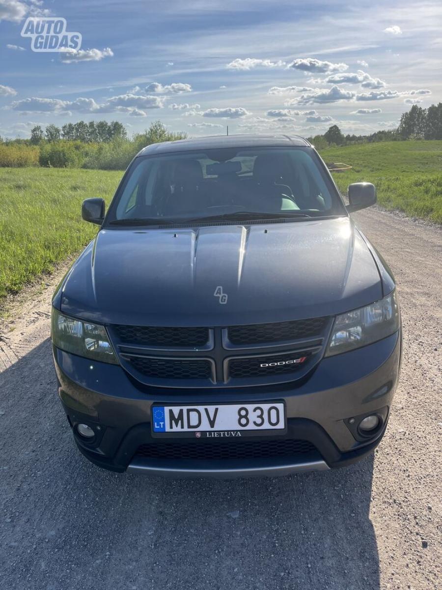 Grey Dodge Journey 2018 in Vilnius, with an engine capacity of 3.60 L and mileage of 172 thousand km for 12000 €, photo 4 on AUTOMOTO.COM.LV