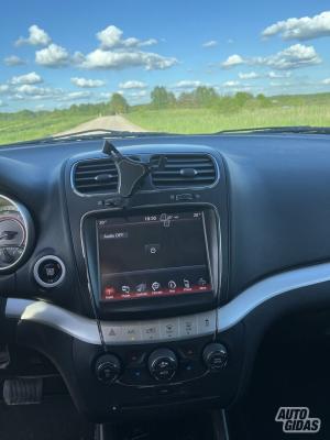 Grey Dodge Journey 2018 in Vilnius, with an engine capacity of 3.60 L and mileage of 172 thousand km for 12000 €, photo 12 on AUTOMOTO.COM.LV