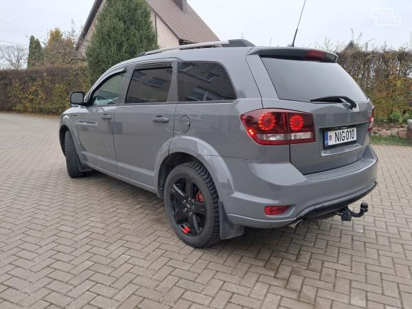 Pelēks Dodge Journey 2019 Plungė, ar dzinēja tilpumu 3.60 L un nobraukumu 53 tūkst. km par 14400 €, foto 3 vietnē AUTOMOTO.COM.LV