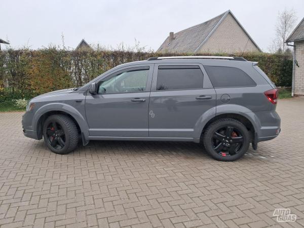 Pelēks Dodge Journey 2019 Plungė, ar dzinēja tilpumu 3.60 L un nobraukumu 53 tūkst. km par 14400 €, foto 5 vietnē AUTOMOTO.COM.LV