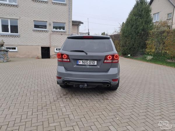 Pelēks Dodge Journey 2019 Plungė, ar dzinēja tilpumu 3.60 L un nobraukumu 53 tūkst. km par 14400 €, foto 6 vietnē AUTOMOTO.COM.LV