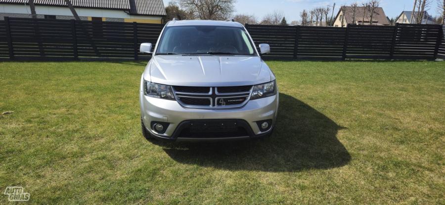 Grey Dodge Journey 2019 in Klaipeda, with an engine capacity of 3.60 L and mileage of 171 thousand km for 10500 €, photo 4 on AUTOMOTO.COM.LV