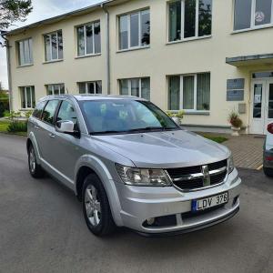 Grey Dodge Journey 2009 in Siauliai, with an engine capacity of 2.00 L and mileage of 325 thousand km for 2490 €, photo 11 on AUTOMOTO.COM.LV
