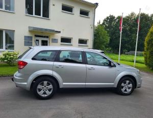 Grey Dodge Journey 2009 in Siauliai, with an engine capacity of 2.00 L and mileage of 325 thousand km for 2490 €, photo 14 on AUTOMOTO.COM.LV