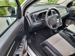 Grey Dodge Journey 2009 in Siauliai, with an engine capacity of 2.00 L and mileage of 325 thousand km for 2490 €, photo 17 on AUTOMOTO.COM.LV