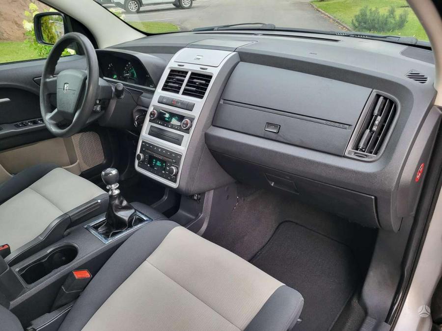 Grey Dodge Journey 2009 in Siauliai, with an engine capacity of 2.00 L and mileage of 325 thousand km for 2490 €, photo 20 on AUTOMOTO.COM.LV