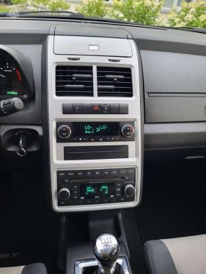 Grey Dodge Journey 2009 in Siauliai, with an engine capacity of 2.00 L and mileage of 325 thousand km for 2490 €, photo 22 on AUTOMOTO.COM.LV