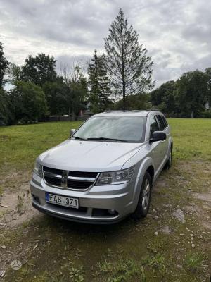 Pelēks Dodge Journey 2011 Kauņa, ar dzinēja tilpumu 2.00 L un nobraukumu 180 tūkst. km par 1250 €, foto 4 vietnē AUTOMOTO.COM.LV
