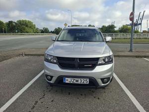 Grey Dodge Journey 2011 in Klaipeda, with an engine capacity of 2.36 L and mileage of 395 thousand km for 3800 €, photo 3 on AUTOMOTO.COM.LV