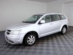 Grey Dodge Journey 2008 in Tallinn, with an engine capacity of 2.00 L and mileage of 363 thousand km for 1799 €, photo 2 on AUTOMOTO.COM.LV