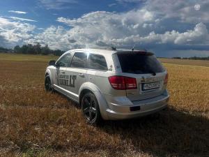 Grey Dodge Journey 2008 in Kaunas, with an engine capacity of 1.97 L and mileage of 350 thousand km for 2800 €, photo 8 on AUTOMOTO.COM.LV