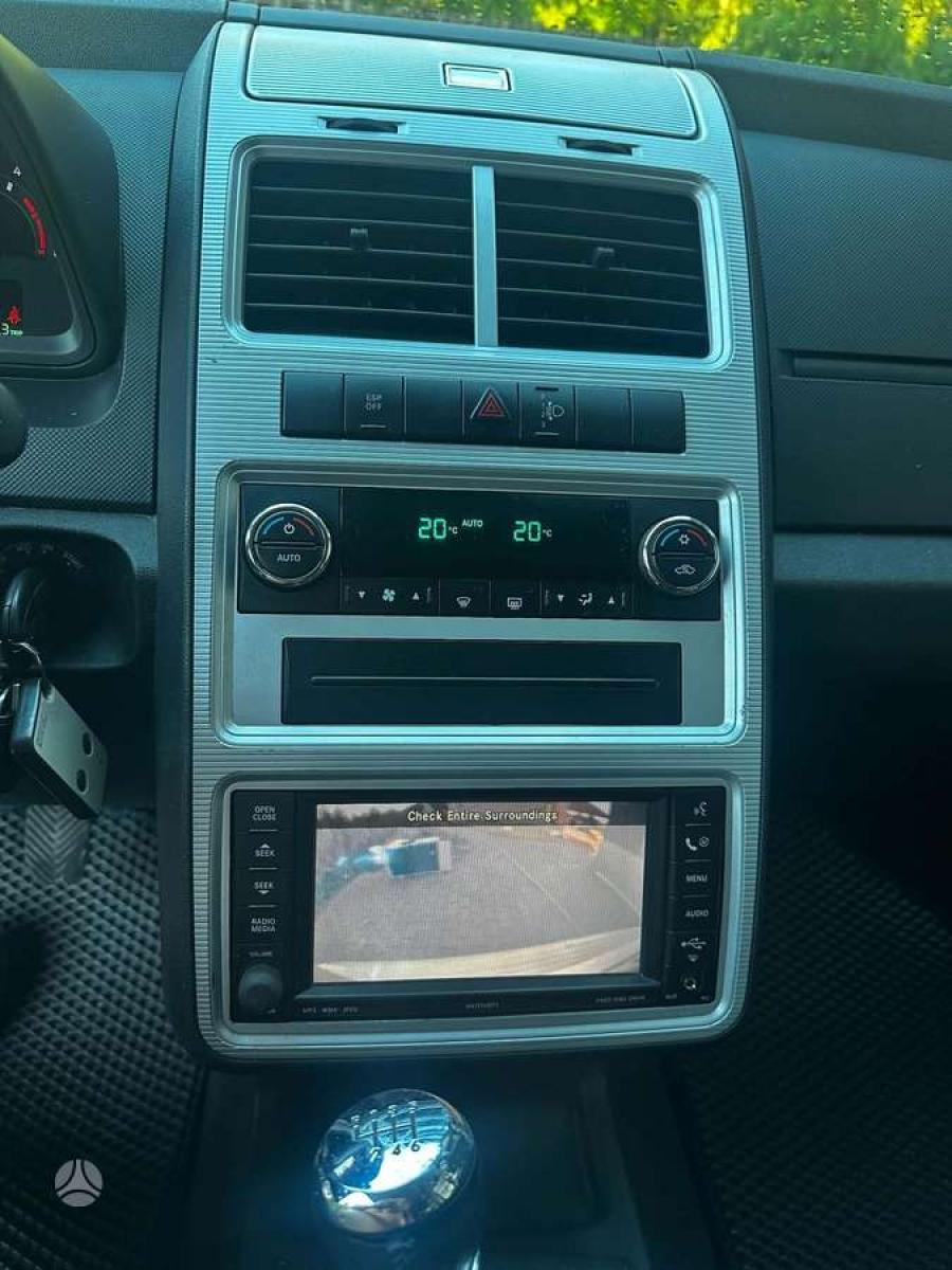 Grey Dodge Journey 2008 in Kaunas, with an engine capacity of 1.97 L and mileage of 350 thousand km for 2800 €, photo 13 on AUTOMOTO.COM.LV