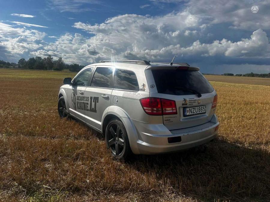 Pelēks Dodge Journey 2008 Kauņa, ar dzinēja tilpumu 1.97 L un nobraukumu 350 tūkst. km par 2800 €, foto 14 vietnē AUTOMOTO.COM.LV