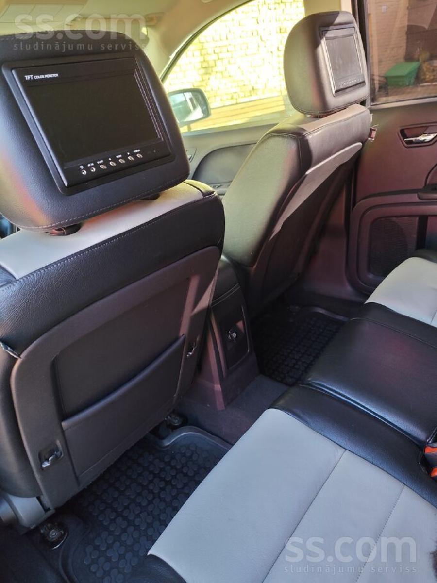 Dodge Journey 2009 Rīga, ar dzinēja tilpumu 2.40 L un nobraukumu 175 tūkst. km par 4200 €, foto 8 vietnē AUTOMOTO.COM.LV