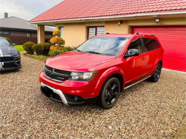Sarkans Dodge Journey 2017 Elektrėnai, ar dzinēja tilpumu 3.60 L un nobraukumu 216 tūkst. km par 8199 €, foto  vietnē AUTOMOTO.COM.LV