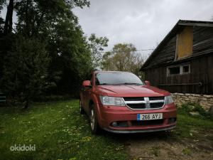 Sarkans Dodge Journey 2009 Pērnava, ar dzinēja tilpumu 2.00 L un nobraukumu 191 tūkst. km par 500 €, foto  vietnē AUTOMOTO.COM.LV