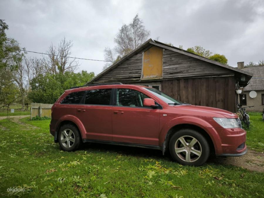 Sarkans Dodge Journey 2009 Pērnava, ar dzinēja tilpumu 2.00 L un nobraukumu 191 tūkst. km par 500 €, foto 10 vietnē AUTOMOTO.COM.LV